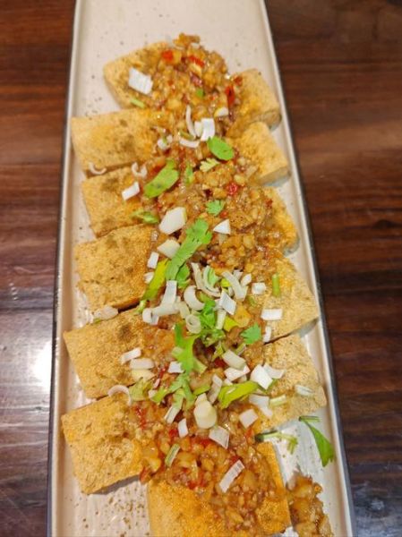 炸豆腐怎么炸外酥里嫩_家常炒豆腐的做法大全-第1张图片-山城妙识