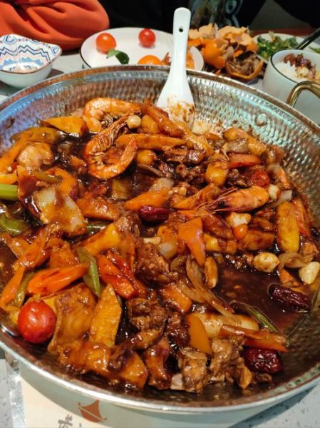 三汁焖锅加盟费用多少钱_三汁焖锅加盟费用明细-第3张图片-山城妙识 三汁焖锅加盟费用多少钱_三汁焖锅加盟费用明细-第3张图片-山城妙识