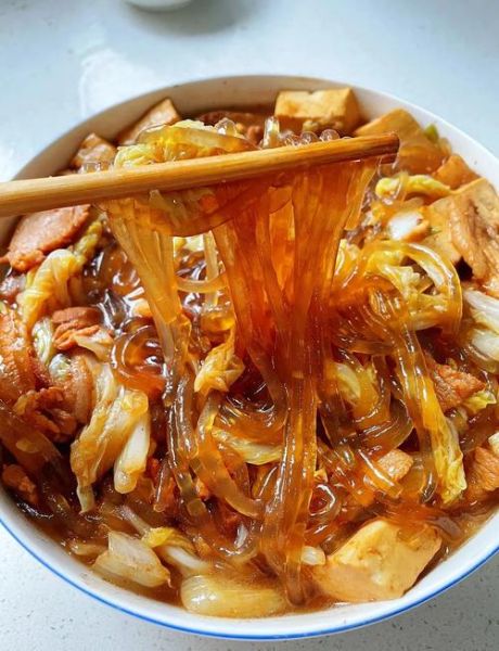 炖大白菜粉条的做法_大白菜粉条怎么炖才好吃-第1张图片-山城妙识