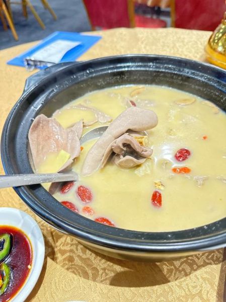 腰子汤有什么营养价值_腰子汤的功效与作用-第1张图片-山城妙识