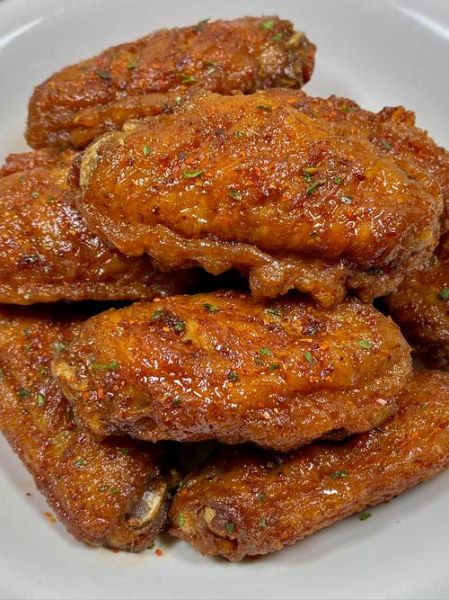 鸡翅怎么做好吃又简单_家常鸡翅最简单的做法-第1张图片-山城妙识 鸡翅怎么做好吃又简单_家常鸡翅最简单的做法-第1张图片-山城妙识