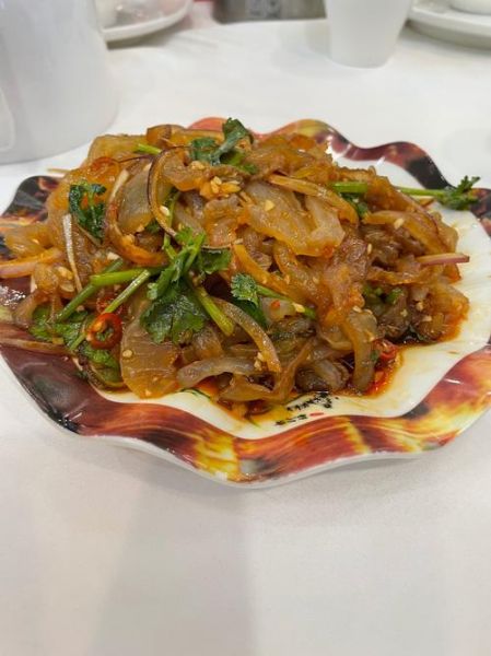 海蜇头怎么凉拌白菜心_海蜇头凉拌白菜心做法-第1张图片-山城妙识