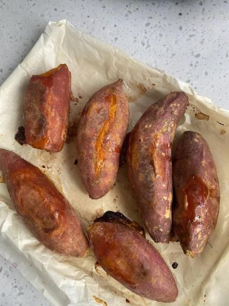 家用烤箱烤红薯温度和时间_怎么烤出流蜜糖心-第1张图片-山城妙识