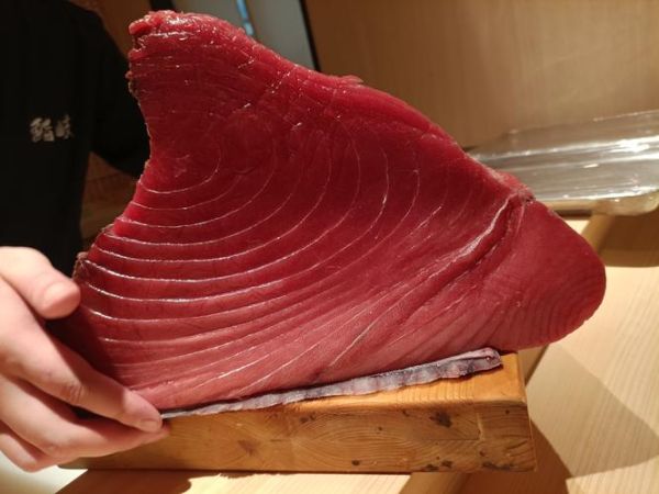 金枪鱼刺身为什么不好吃_金枪鱼刺身口感差的原因-第2张图片-山城妙识 金枪鱼刺身为什么不好吃_金枪鱼刺身口感差的原因-第2张图片-山城妙识