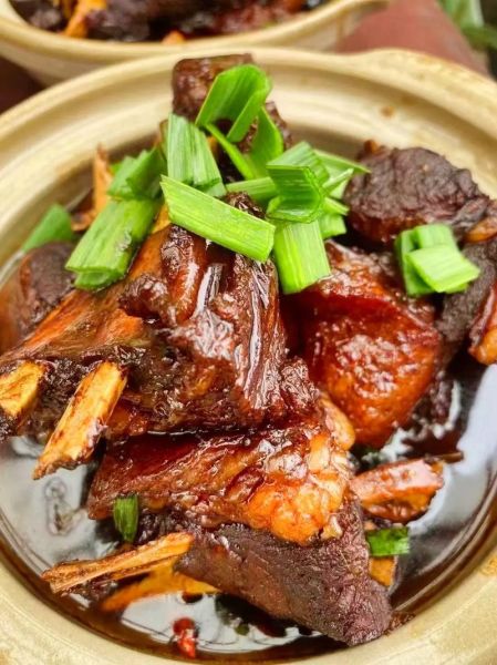 红烧羊肉怎么做好吃_红烧羊肉最正宗的做法-第2张图片-山城妙识