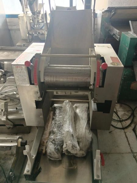 面皮机价格多少钱一台_小型面皮机报价-第3张图片-山城妙识 面皮机价格多少钱一台_小型面皮机报价-第3张图片-山城妙识