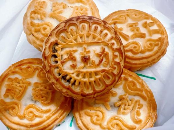 巧克力月饼热量高吗_一块多少大卡-第2张图片-山城妙识