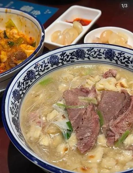 羊肉泡馍是哪里的特产_羊肉泡馍起源于哪个城市-第1张图片-山城妙识