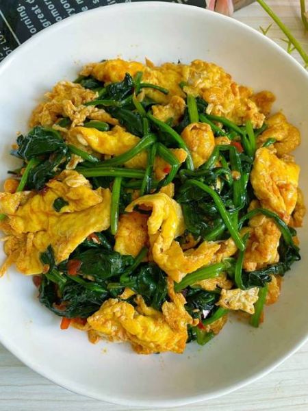 菠菜炒鸡蛋能一起吃吗_菠菜炒鸡蛋相克吗-第1张图片-山城妙识 菠菜炒鸡蛋能一起吃吗_菠菜炒鸡蛋相克吗-第1张图片-山城妙识