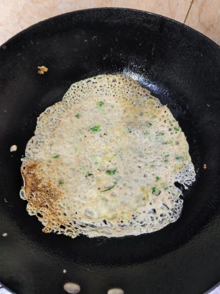 家庭自制煎饼做法大全_怎样摊出又薄又软的煎饼-第3张图片-山城妙识 家庭自制煎饼做法大全_怎样摊出又薄又软的煎饼-第3张图片-山城妙识