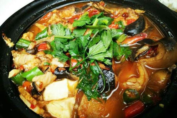 鲶鱼炖豆腐怎么做才入味_鲶鱼炖豆腐的家常窍门-第2张图片-山城妙识 鲶鱼炖豆腐怎么做才入味_鲶鱼炖豆腐的家常窍门-第2张图片-山城妙识