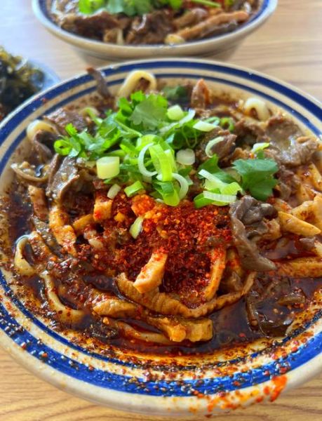 牛杂面高清图片怎么拍_牛杂面高清图拍摄技巧-第3张图片-山城妙识