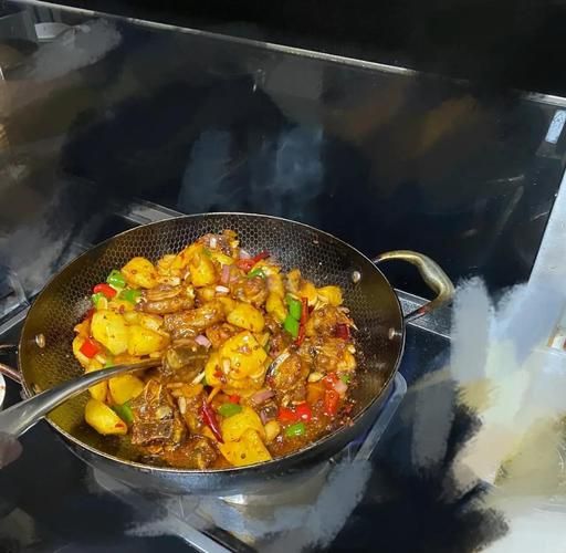 干锅排骨土豆怎么做_干锅排骨土豆需要焯水吗-第2张图片-山城妙识 干锅排骨土豆怎么做_干锅排骨土豆需要焯水吗-第2张图片-山城妙识