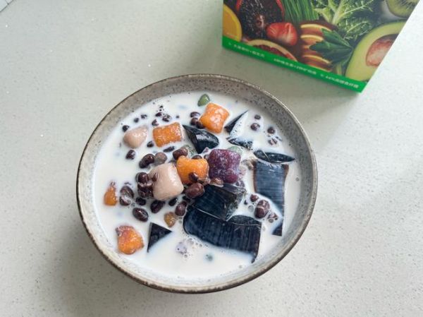 烧仙草图片大全大图_烧仙草怎么做才正宗-第1张图片-山城妙识