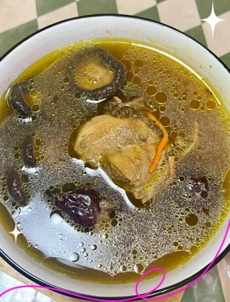 香菇鸡汤的做法补气血_气血不足喝什么汤-第2张图片-山城妙识