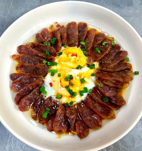 腊肠炒鸡蛋怎么做才好吃_腊肠炒鸡蛋需要焯水吗-第2张图片-山城妙识 腊肠炒鸡蛋怎么做才好吃_腊肠炒鸡蛋需要焯水吗-第2张图片-山城妙识