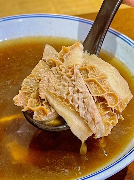 牛肚汤搭配什么食材好_牛肚汤怎么炖才好吃-第1张图片-山城妙识