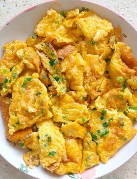 大葱炒鸡蛋热量是多少_减肥能吃吗-第2张图片-山城妙识 大葱炒鸡蛋热量是多少_减肥能吃吗-第2张图片-山城妙识