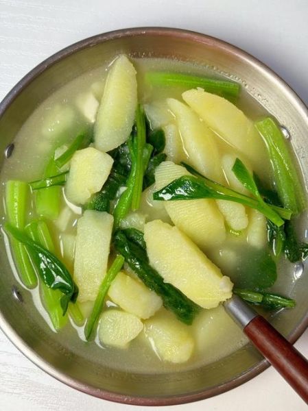 青菜芋头汤怎么做_芋头汤要煮多久才软烂-第3张图片-山城妙识