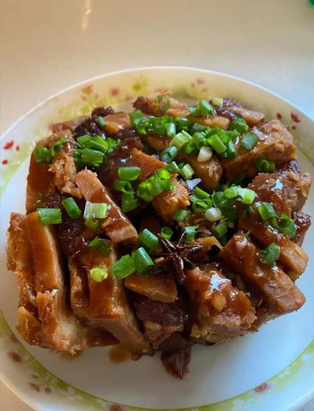 香芋扣肉怎么蒸才不腻_香芋扣肉做法窍门-第2张图片-山城妙识