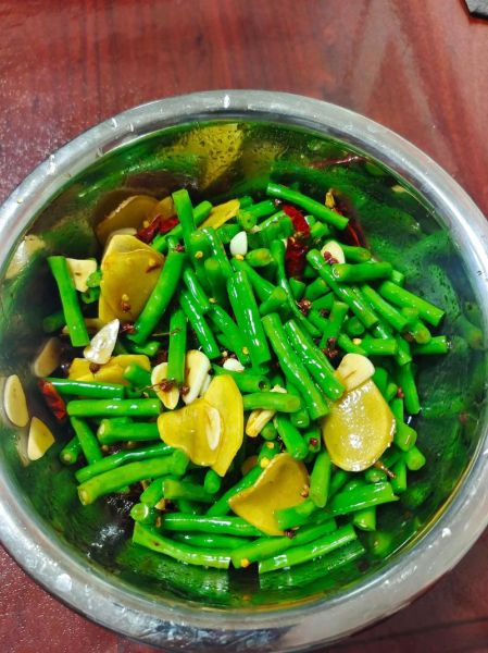 腌豆角怎么做才脆_腌豆角的做法步骤详解-第2张图片-山城妙识 腌豆角怎么做才脆_腌豆角的做法步骤详解-第2张图片-山城妙识