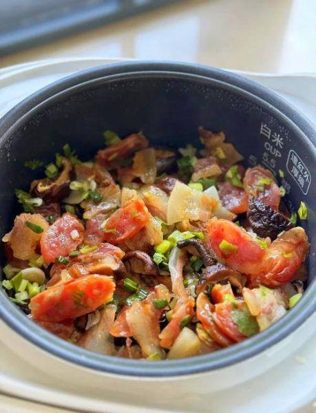 电饭煲腊肉饭怎么做_腊肉饭用哪种腊肉最好-第2张图片-山城妙识 电饭煲腊肉饭怎么做_腊肉饭用哪种腊肉最好-第2张图片-山城妙识