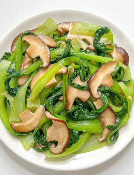 香菇炒青菜怎么炒才好吃_香菇炒青菜的做法窍门-第1张图片-山城妙识 香菇炒青菜怎么炒才好吃_香菇炒青菜的做法窍门-第1张图片-山城妙识