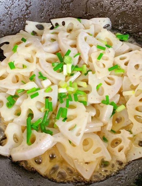 清炒藕丝怎么做_清炒藕丝焯水还是不焯水-第1张图片-山城妙识 清炒藕丝怎么做_清炒藕丝焯水还是不焯水-第1张图片-山城妙识