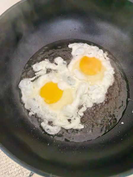 面条荷包蛋怎么做_荷包蛋煮几分钟才熟-第3张图片-山城妙识 面条荷包蛋怎么做_荷包蛋煮几分钟才熟-第3张图片-山城妙识