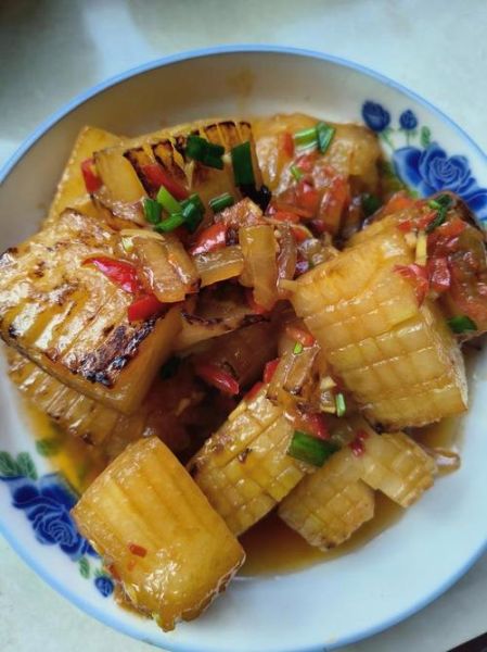 红烧冬瓜片怎么做_红烧冬瓜片家常做法-第1张图片-山城妙识