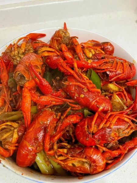 爆炒龙虾图片大全大图真实_爆炒龙虾怎么做才够味-第1张图片-山城妙识 爆炒龙虾图片大全大图真实_爆炒龙虾怎么做才够味-第1张图片-山城妙识