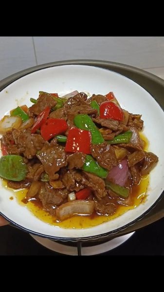 黑椒牛肉怎么做才嫩_黑椒牛肉用什么部位最好-第2张图片-山城妙识