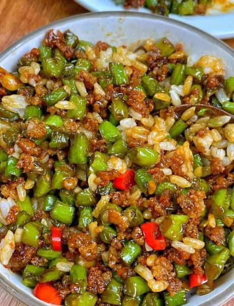 短豆角怎么炒好吃_短豆角炒肉的做法窍门-第2张图片-山城妙识