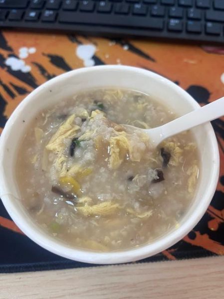 牛肉蛋花粥的做法_牛肉蛋花粥怎么做好吃-第1张图片-山城妙识