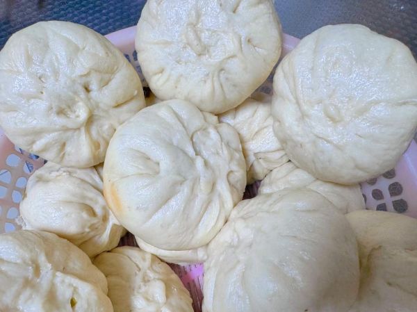 正宗酱肉包子怎么做_酱肉包子配方比例-第3张图片-山城妙识