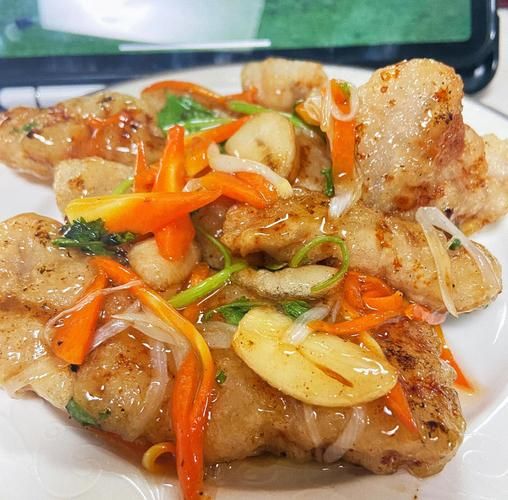 锅包肉怎么挂糊能蓬松_锅包肉挂糊技巧-第1张图片-山城妙识 锅包肉怎么挂糊能蓬松_锅包肉挂糊技巧-第1张图片-山城妙识