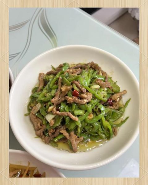 肉丝炒拉皮怎么做好吃_家常做法步骤-第2张图片-山城妙识 肉丝炒拉皮怎么做好吃_家常做法步骤-第2张图片-山城妙识