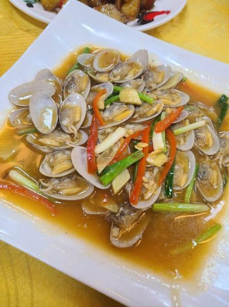 爆炒花甲要不要先焯水_花甲焯水多久才脆嫩-第1张图片-山城妙识 爆炒花甲要不要先焯水_花甲焯水多久才脆嫩-第1张图片-山城妙识