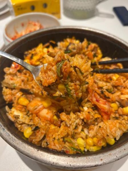 辣白菜五花肉石锅拌饭怎么做_石锅拌饭热量高吗-第3张图片-山城妙识