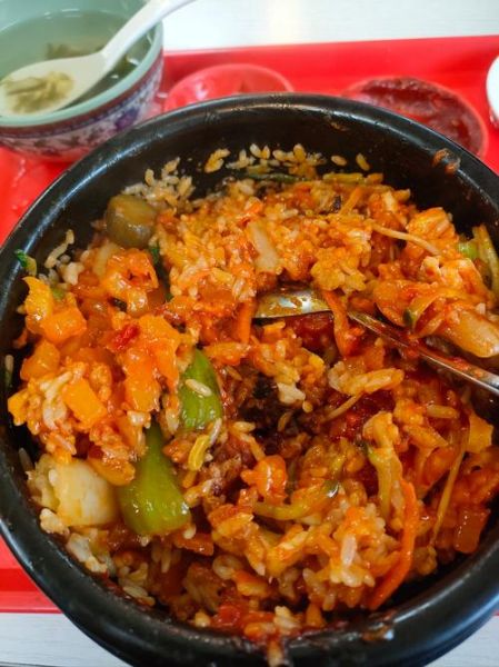 辣白菜五花肉石锅拌饭怎么做_石锅拌饭热量高吗-第2张图片-山城妙识