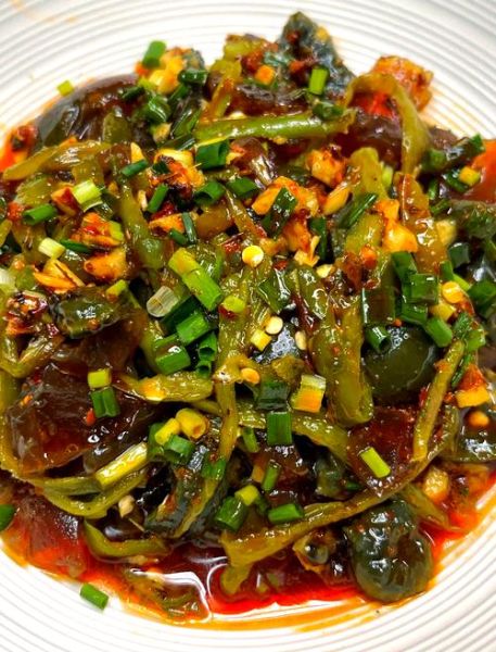 青椒皮蛋怎么做_青椒皮蛋的做法窍门-第3张图片-山城妙识 青椒皮蛋怎么做_青椒皮蛋的做法窍门-第3张图片-山城妙识