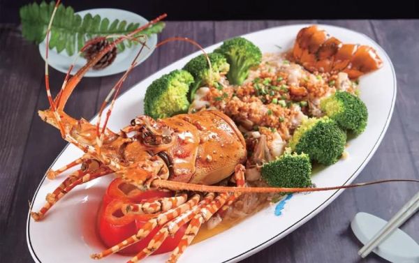 澳洲龙虾清蒸要蒸多久_清蒸澳洲龙虾怎么做-第3张图片-山城妙识 澳洲龙虾清蒸要蒸多久_清蒸澳洲龙虾怎么做-第3张图片-山城妙识