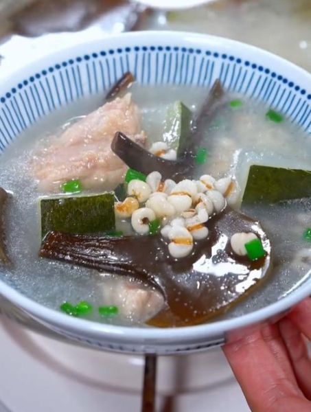 冬瓜海带薏米汤能减肥吗_冬瓜海带薏米汤的做法-第2张图片-山城妙识 冬瓜海带薏米汤能减肥吗_冬瓜海带薏米汤的做法-第2张图片-山城妙识