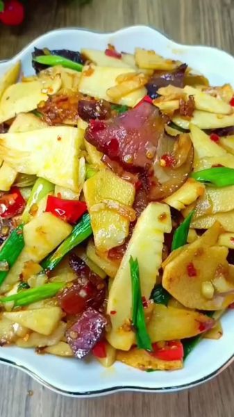 鲜冬笋炒肉片怎么做_鲜冬笋炒肉片的家常做法-第2张图片-山城妙识 鲜冬笋炒肉片怎么做_鲜冬笋炒肉片的家常做法-第2张图片-山城妙识