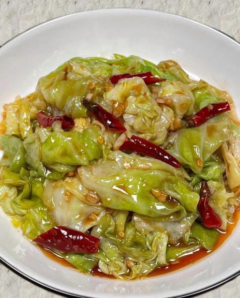 包菜怎么炒才会脆_包菜炒多久才脆-第1张图片-山城妙识