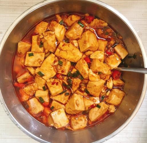 红烧豆腐怎么做最简单_家常红烧豆腐的做法-第2张图片-山城妙识 红烧豆腐怎么做最简单_家常红烧豆腐的做法-第2张图片-山城妙识