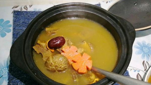 胡萝卜汤怎么做好喝_胡萝卜汤的家常做法-第3张图片-山城妙识