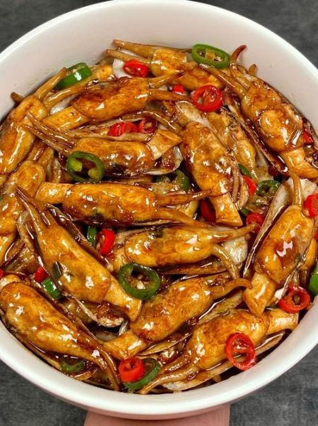 蛏子怎么做好吃又简单_蛏子最简单的家常做法-第1张图片-山城妙识 蛏子怎么做好吃又简单_蛏子最简单的家常做法-第1张图片-山城妙识