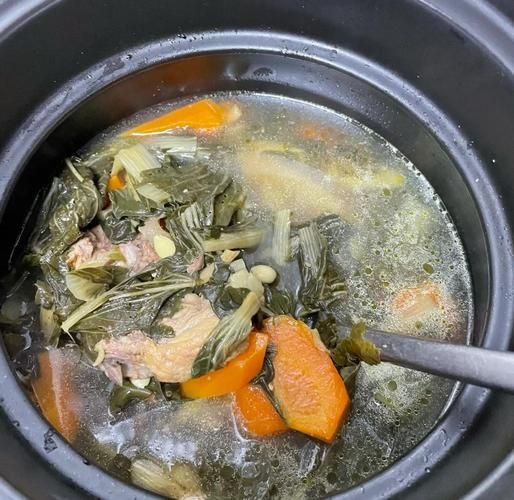 菜干瘦肉汤怎么做_菜干瘦肉汤的功效与禁忌-第1张图片-山城妙识 菜干瘦肉汤怎么做_菜干瘦肉汤的功效与禁忌-第1张图片-山城妙识