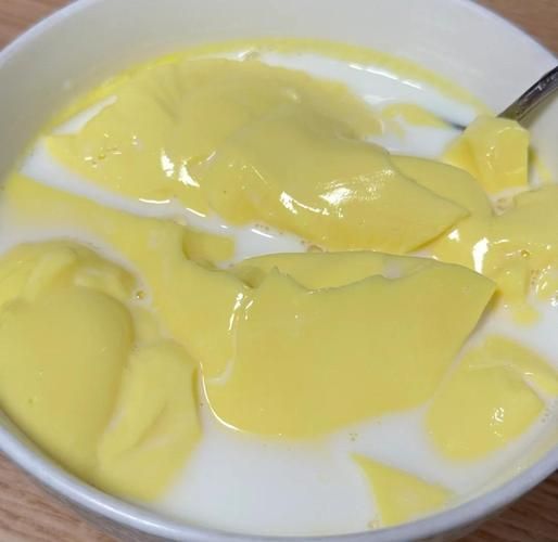 牛奶蒸蛋怎么做才嫩滑_蒸蛋失败原因有哪些-第1张图片-山城妙识 牛奶蒸蛋怎么做才嫩滑_蒸蛋失败原因有哪些-第1张图片-山城妙识